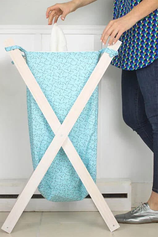 20 easy DIY Laundry hampers and baskets