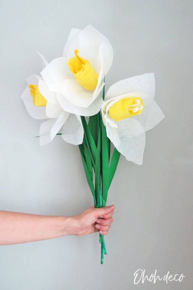How to make paper daffodils flowers