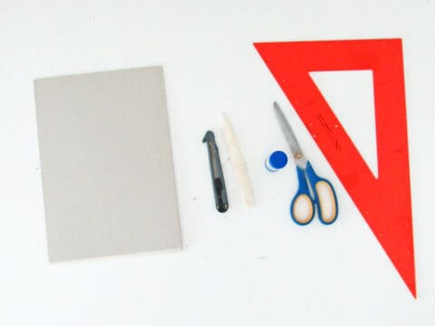 DIY picture frames with paper