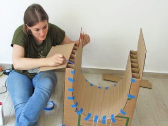 How to make DIY Cardboard table