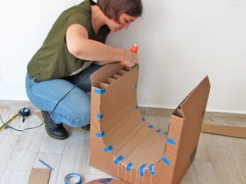 How to make DIY Cardboard table