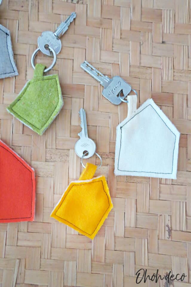 How to make a DIY Keychain