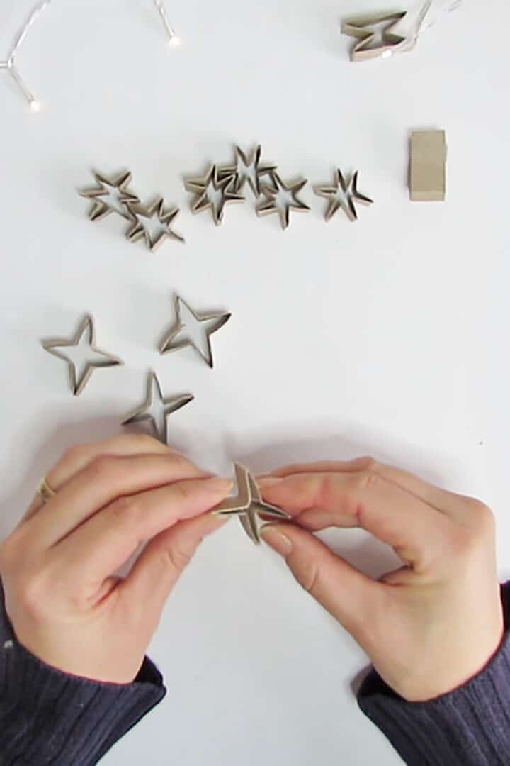 Easy to make Star Garland DIY