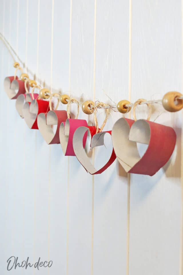 Fast and Easy Heart Garland DIY