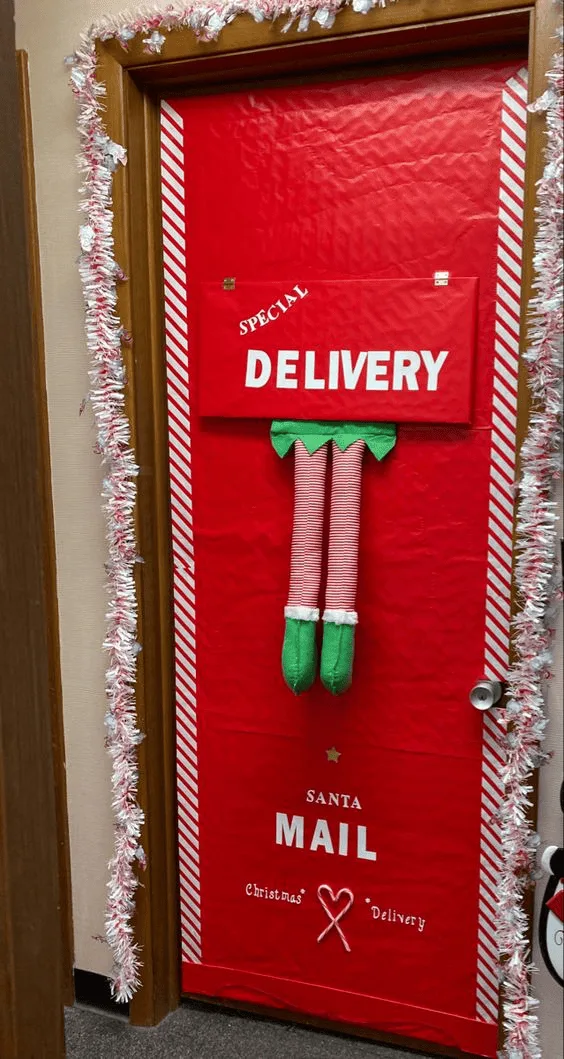 23 Hilarious Office Christmas Door Decorating Contest Ideas That Will ... 23 Hilarious Office Christmas Door Decorating Contest Ideas That Will ...