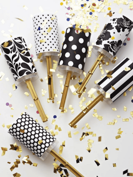 57 DIY New Year's Decorations That Will Blow Your Mind