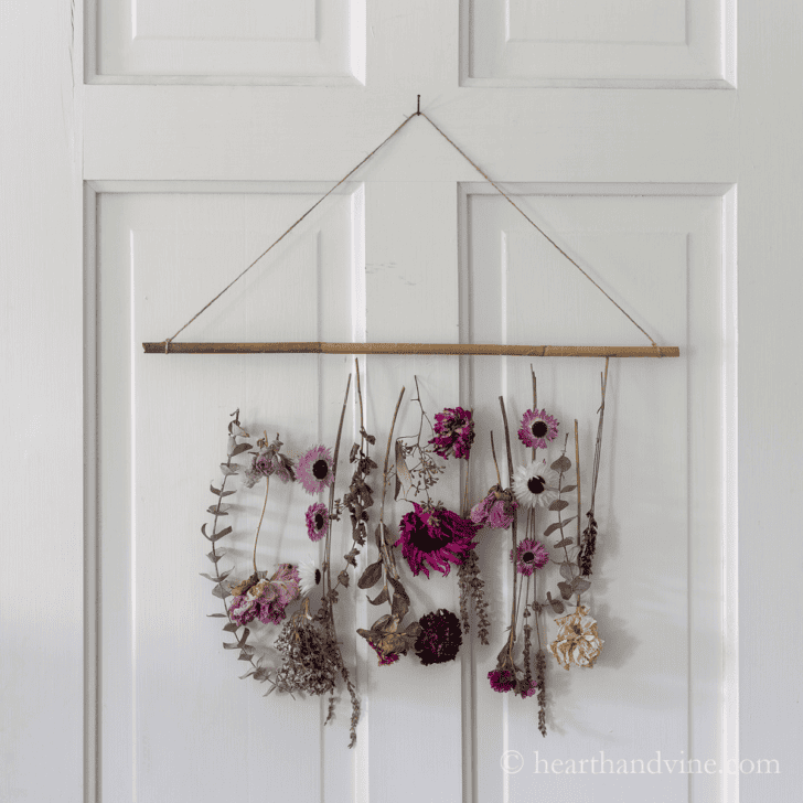 40 Creative Ideas to Use Dried Flowers in Your Home Decor