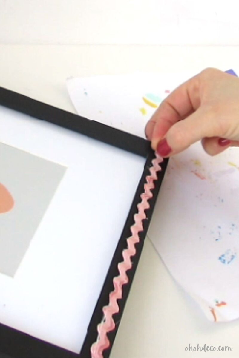 Decorating a Photo Frame: 3 Creatives Ways that Will Blow your Mind