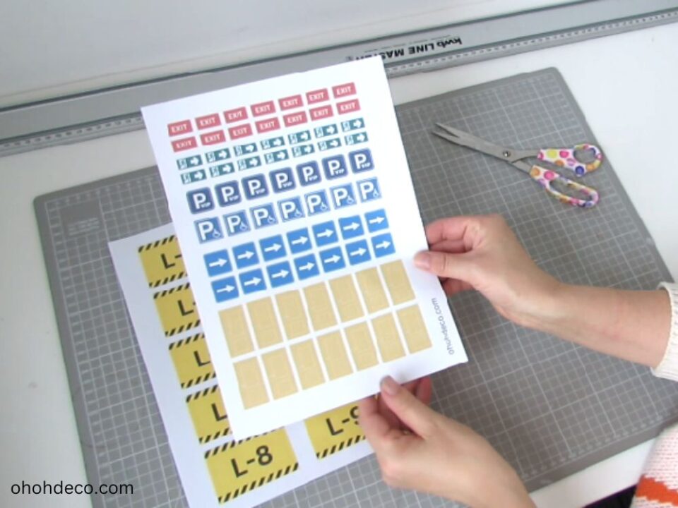 Revolutionize Your Diecast Collection with This DIY Toy Car Display Shelf