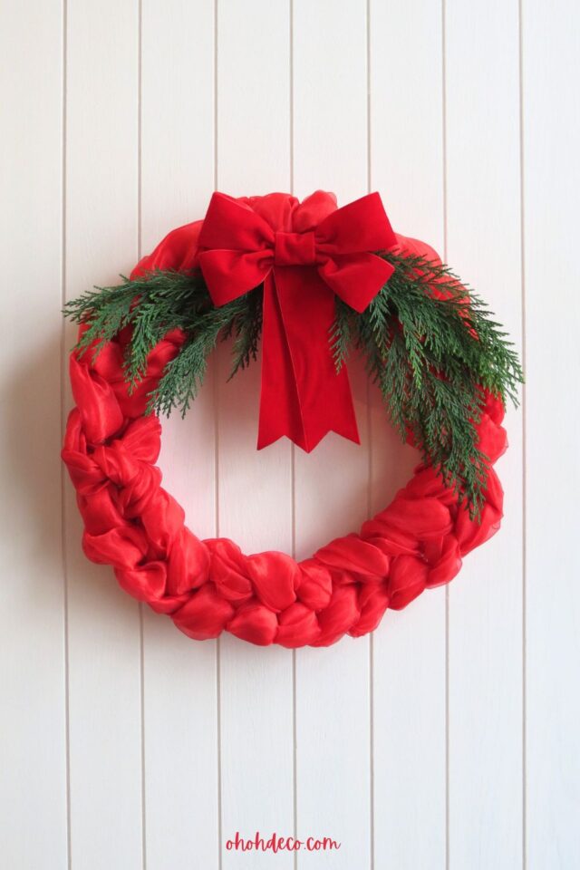 How to Craft a No-Sew DIY Fabric Wreath